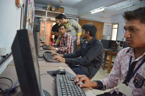 AV Parekh Technical Institute, Rajkot - courses, fee, cut off, ranking ...