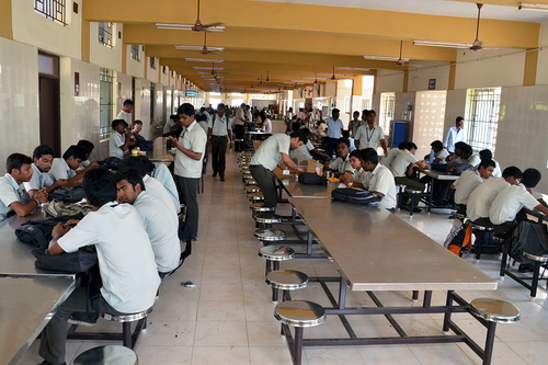 KLN College of Information Technology, Pottapalayam - courses, fee, cut ...