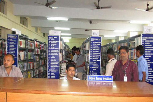 KLN College of Information Technology, Pottapalayam - Courses, Fee ...