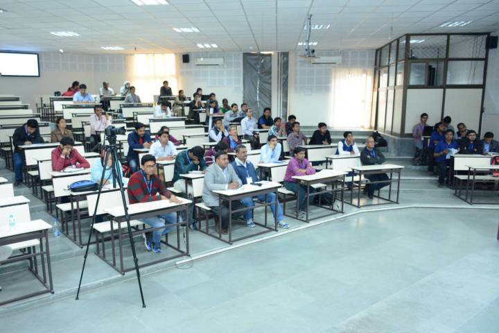 IIT Roorkee - Courses, Fee, Cutoff, Ranking, Admission & Placement ...