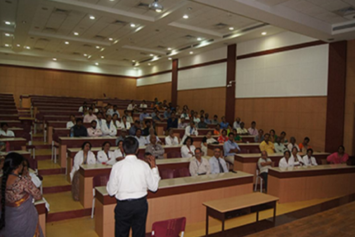 Chettinad Hospital and Research Institute, Kelambakkam - courses, fee ...