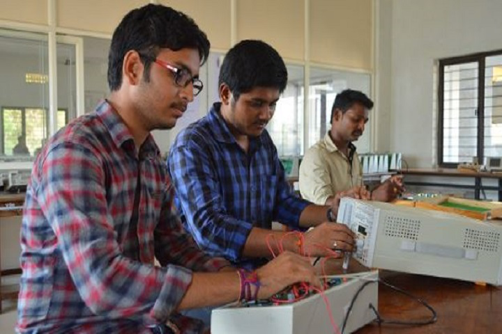 VSM College of Engineering, Ramachandrapuram - courses, fee, cut off ...