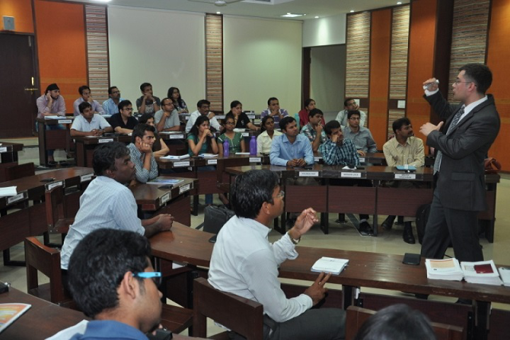 Indian Institute of Management Indore - courses, fee, cut off, ranking ...