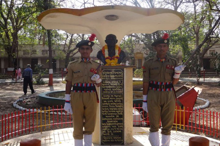 Dr S and SS Ghandhy College of Engineering and Technology, Surat ...